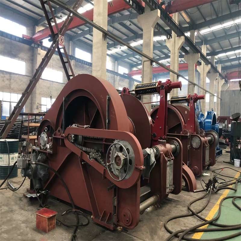 Torno del amarre de la nave del certificado de la BV que amarra el ...